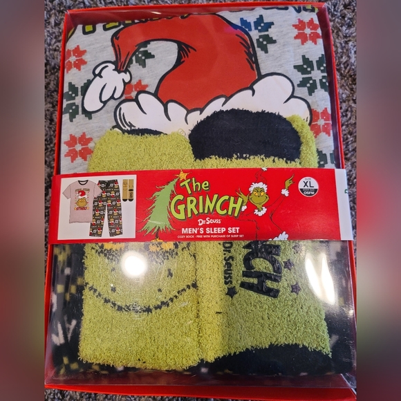 Other | Nib The Ginch Dr Seuss Mens Sleep Set Size Xl | Poshmark